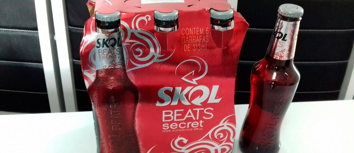Skol Beats Secret e sua garrafa vermelha - Papo de Bar